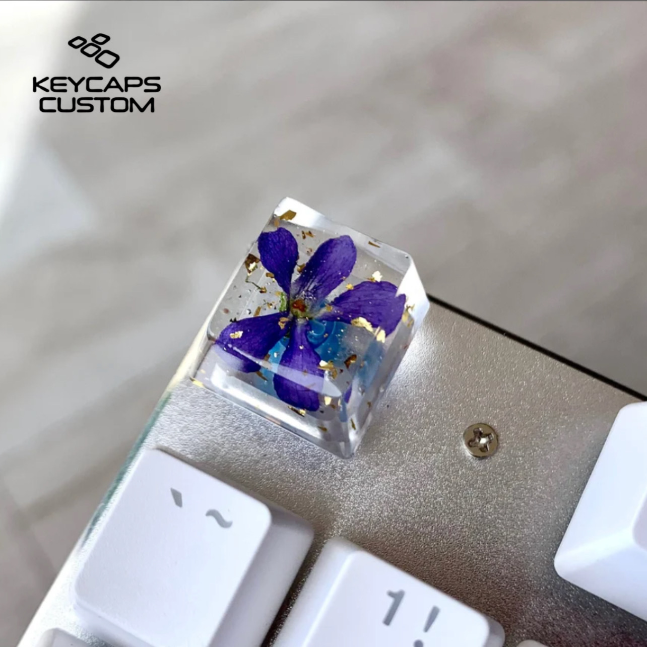 Handmade Resin Esc Keycap with Natural Purple Flower and Golden Flakes ...